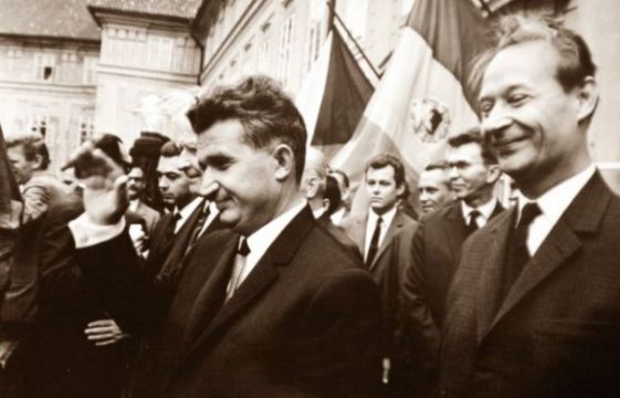 21 August 1968 – Ceauşescu Condamnă Invazia Sovietică În Cehoslovacia ...