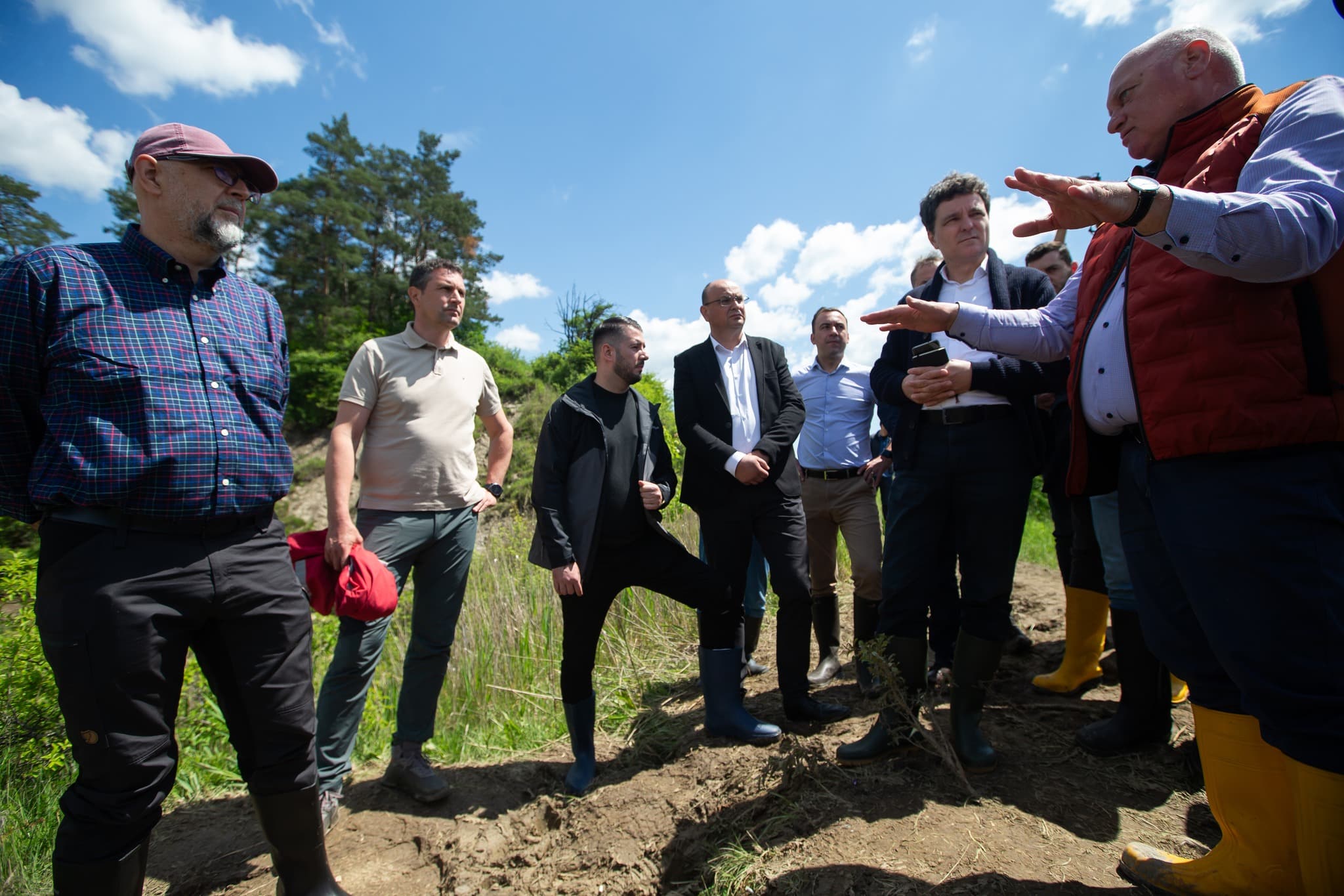 Ăștia sunt paraziții pe care vroia să-i demită Simion! Salina Praid ...